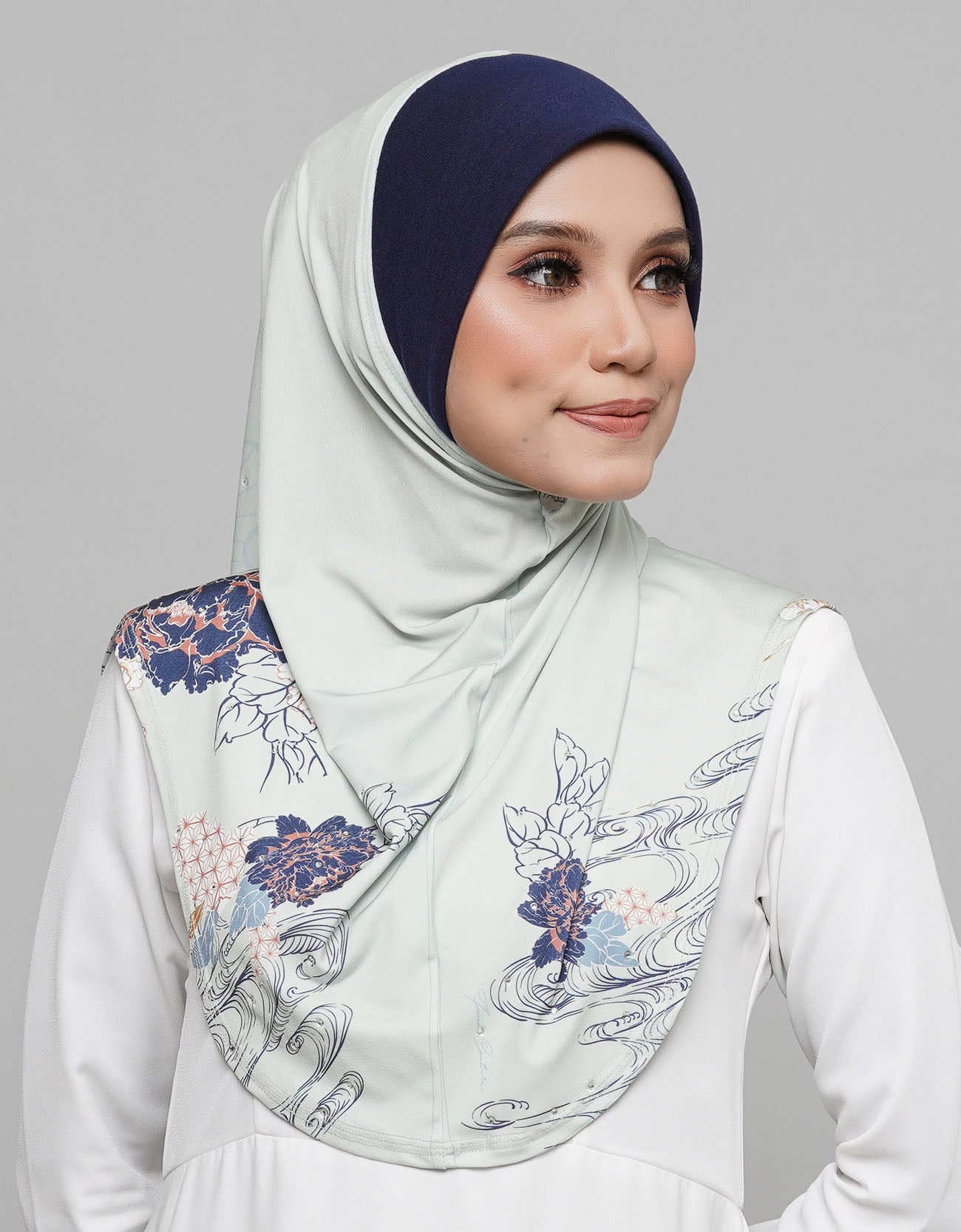 Fana Couture | Shawl | Tudung | Baju Kurung Moden | KIRANA EXPRESS